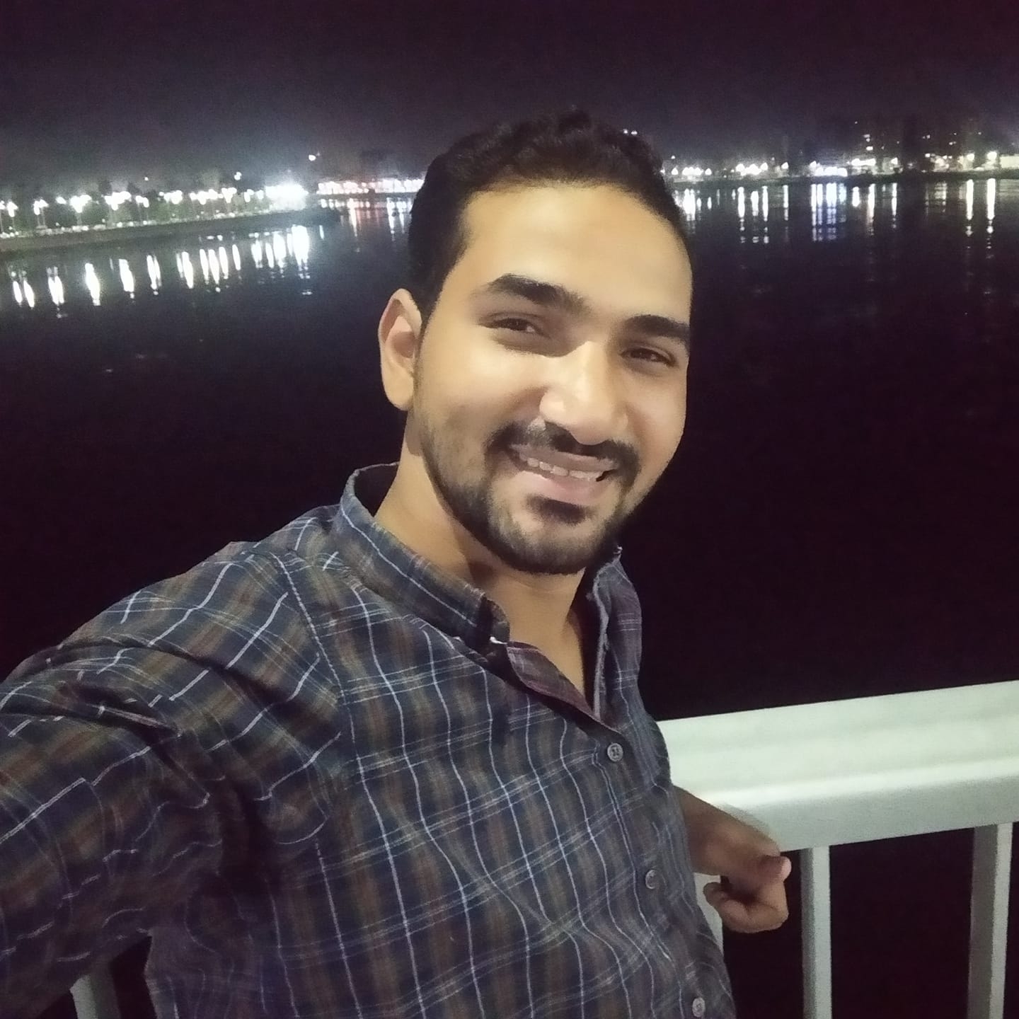 Mol El-tayseer مول الــتــيــســيــر